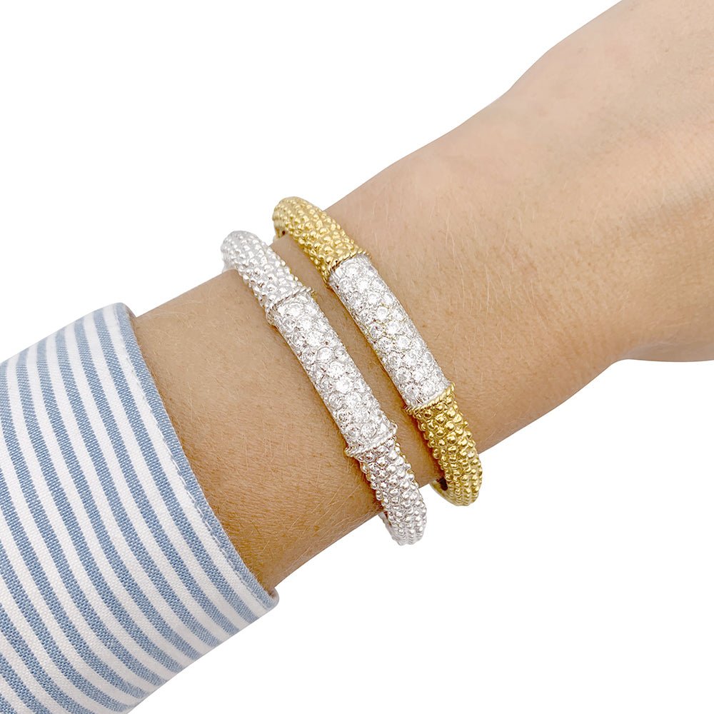 Duo de joncs vintage or jaune et blanc, diamants.